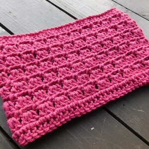The Nectar Tourmaline Pink Handmade Crochet Boho Textured Chunky ...