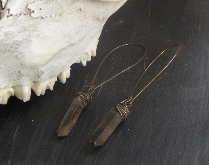 Darkness Falls . Shadowy Smoky Rough Crystal Quartz -earrings, Stone ...