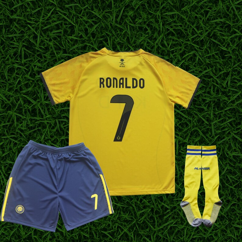 Al Nassr Cristiano Ronaldo 7 Home Soccer Personalized Costume Jersey ...