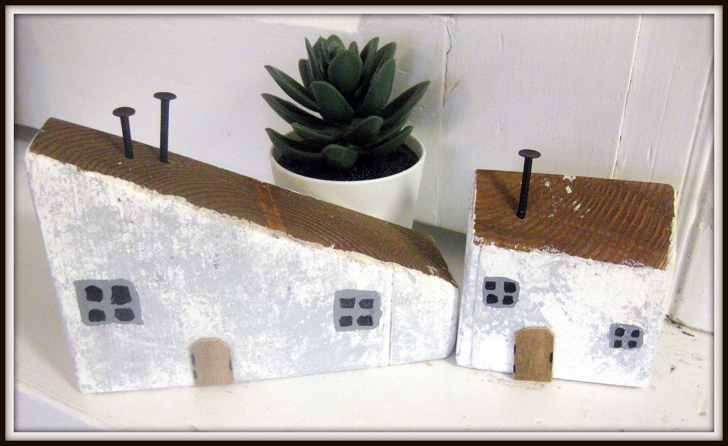 Primitive Reclaimed Small Wood House Hand Painted Set of 2 - Etsy