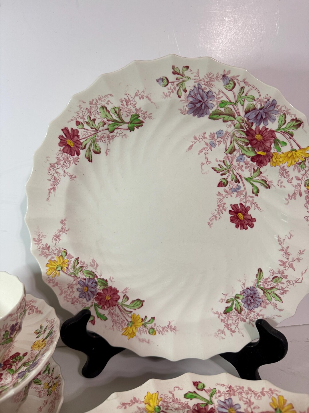 Spode Fairy Dell Vintage Dinnerware Set for 6 – Floral China, Swirl Rim ...