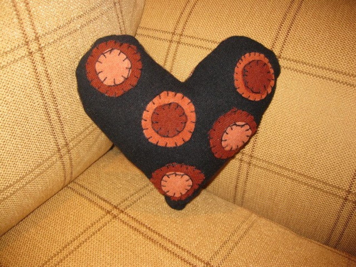 Penny Circle Miniature Wool Felt Heart Pillow - Etsy