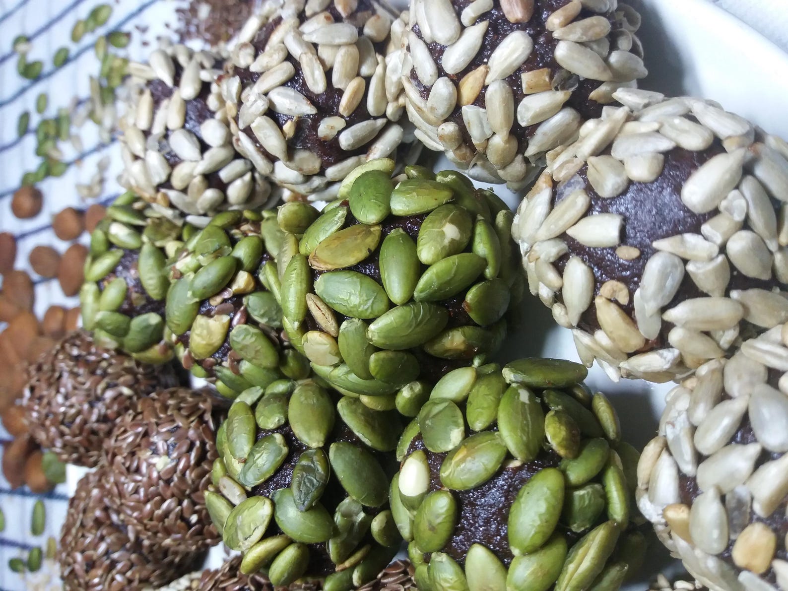 Moroccan Date Energy Balls - Healthy Vegan Snack, Organic Gourmet Treat ...