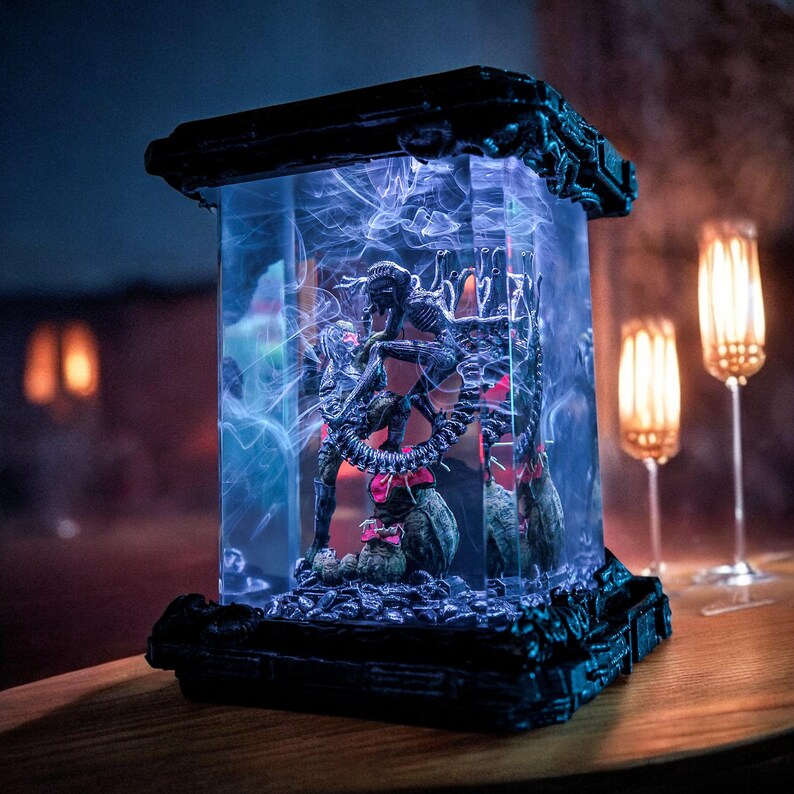 Alien Lamp With Resin Base, Sci-fi Horror Creature Light, Epoxy Night ...