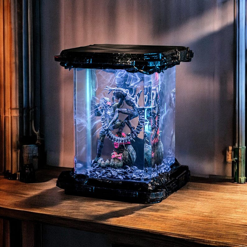 Alien Lamp With Resin Base, Sci-fi Horror Creature Light, Epoxy Night ...
