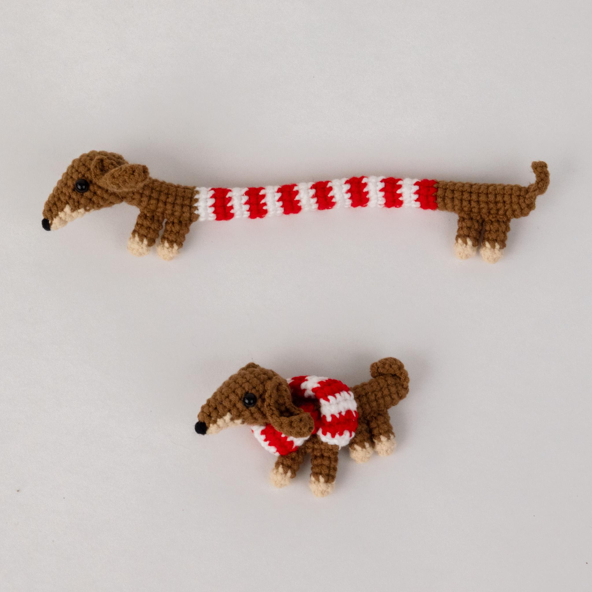 Sausage Dog Keychain || Crochet Dog Bag Charm, Dachshund Keychain ...
