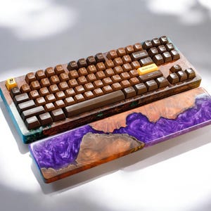 Wrist Rest Resin Art,epoxy Resin Art,gaming Setup,custom Keyboard ...