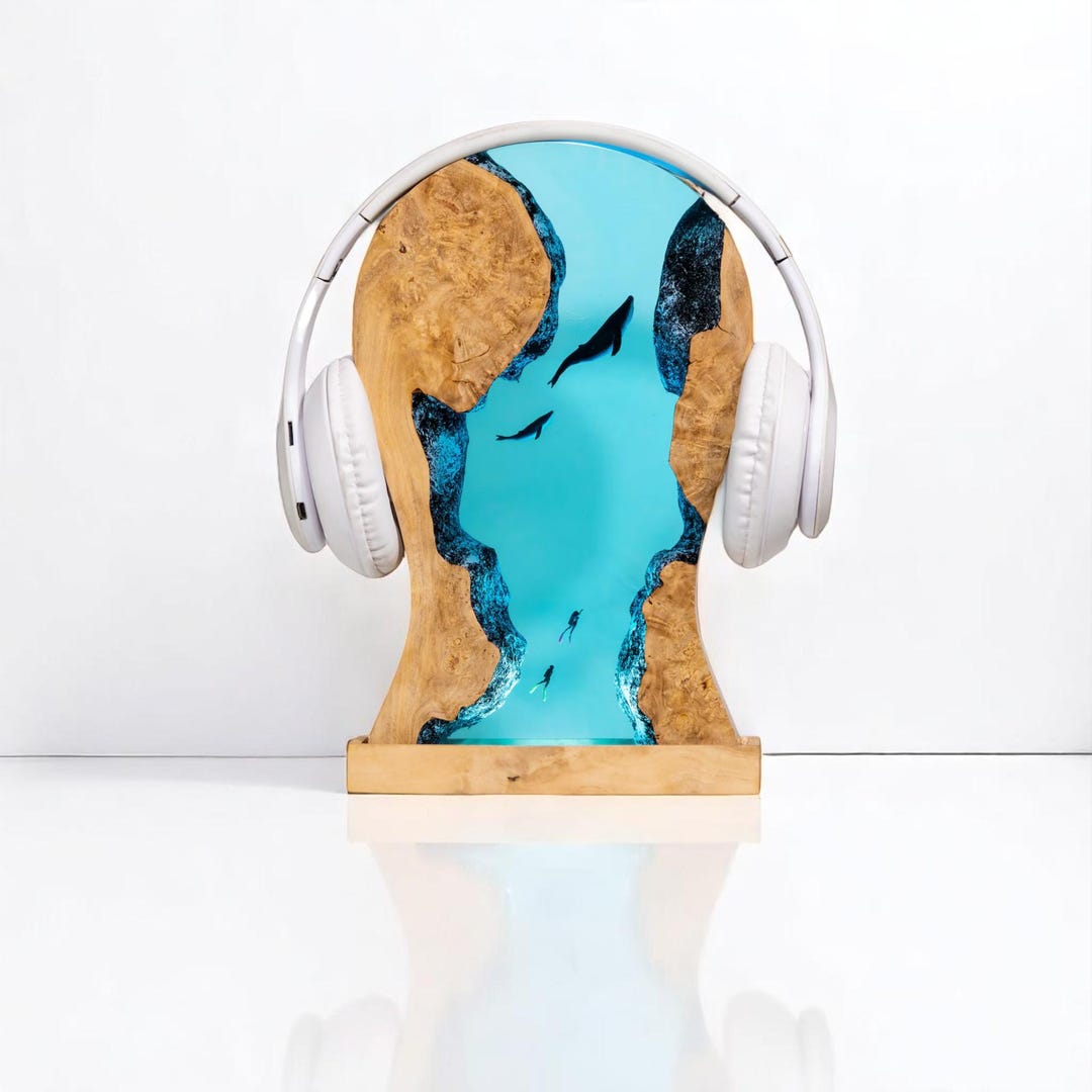 3D Ocean Headphone Lamp: Handmade LED Gaming Decor - Etsy