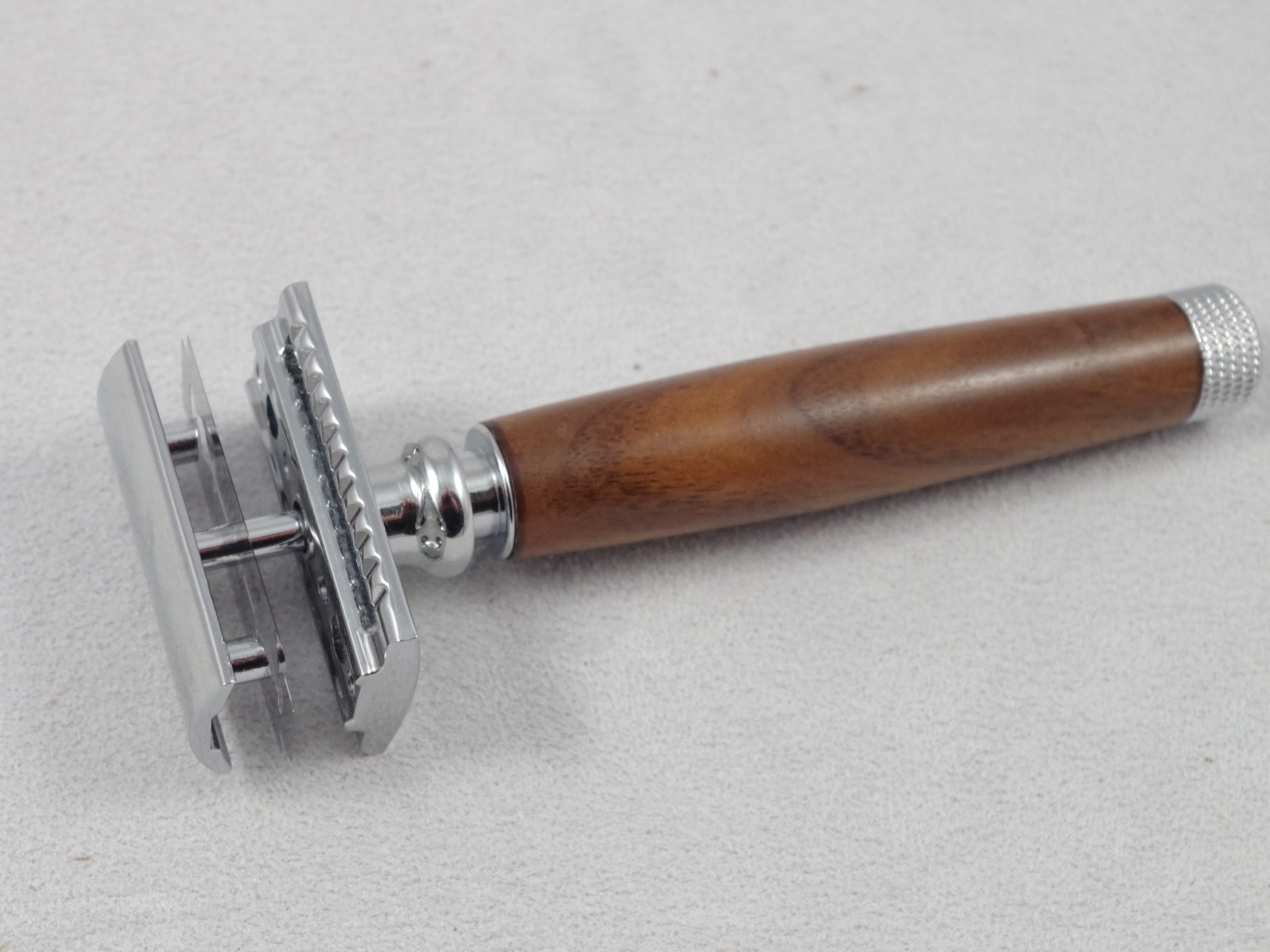 Speed Dial Safety Razor With Walnut Wood Handle - Etsy