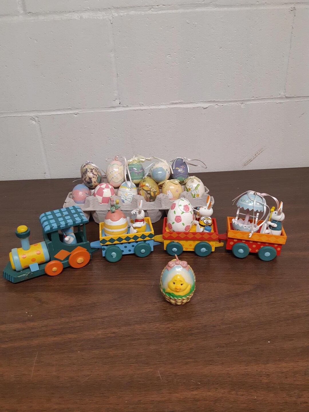Vintage Easter Egg Train Decor Set - Etsy
