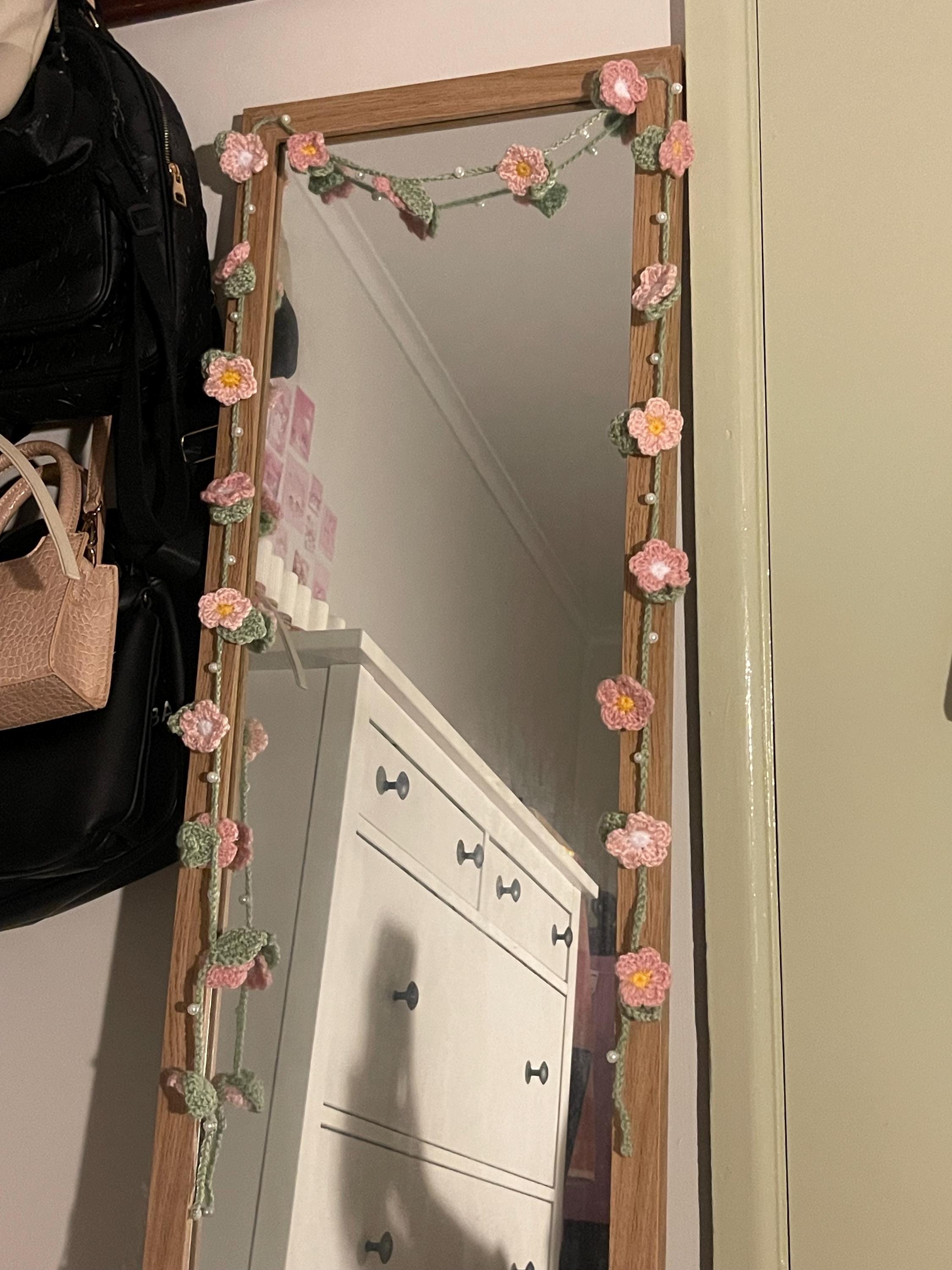 Crochet Mirror Pink Flower Garland - Etsy
