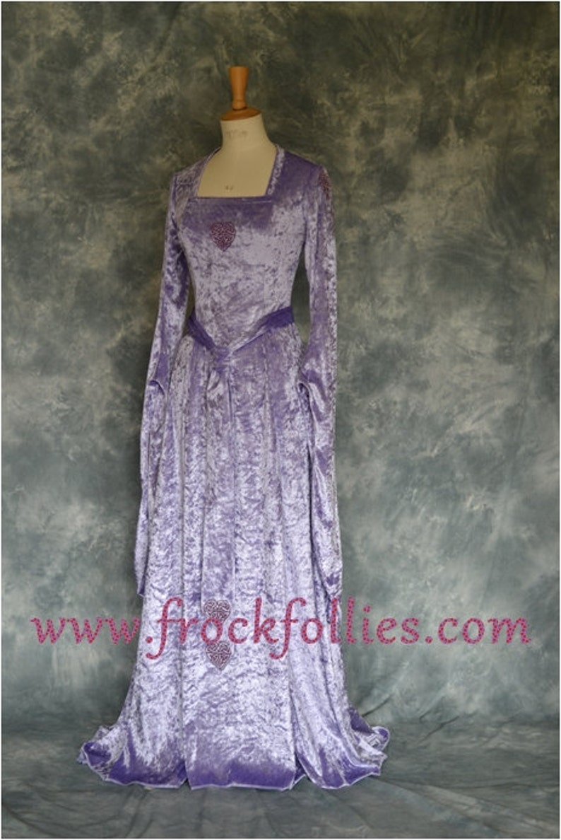 Celtic Elvish Pagan Custom Madeembroidered Handfasting Dress Kendra - Etsy