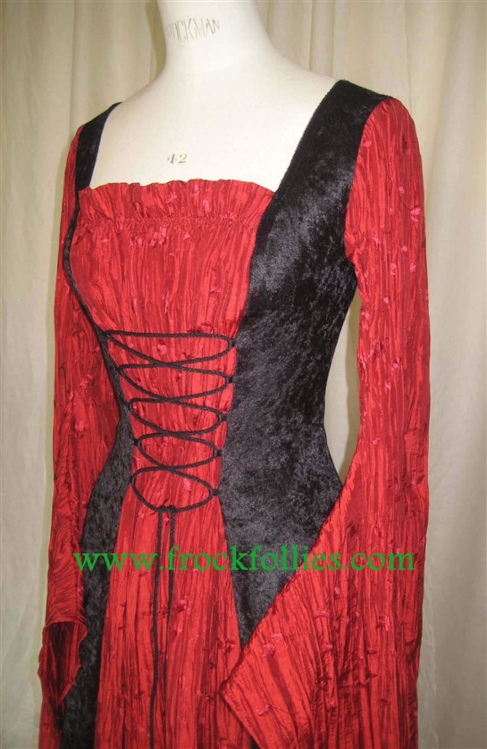 Ariadne, a Pagan, Medieval, Wiccan, Pre-raphaelite Dress Custom Made ...