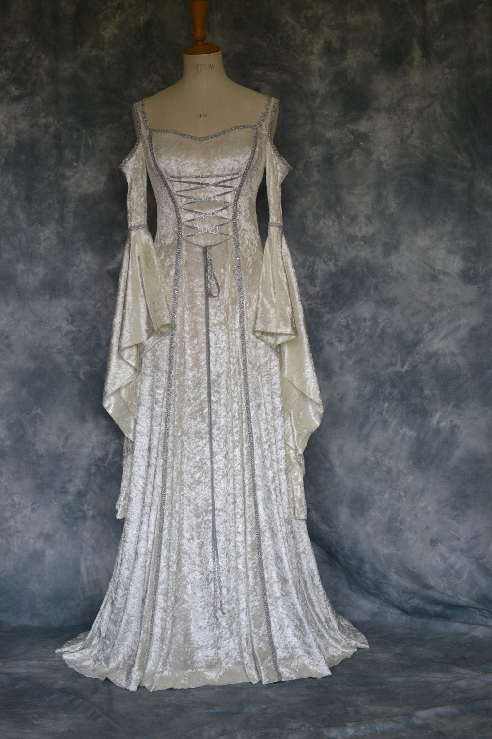 Medieval Wedding Dress Renaissance Gown Elvish Wedding Dress Robe ...