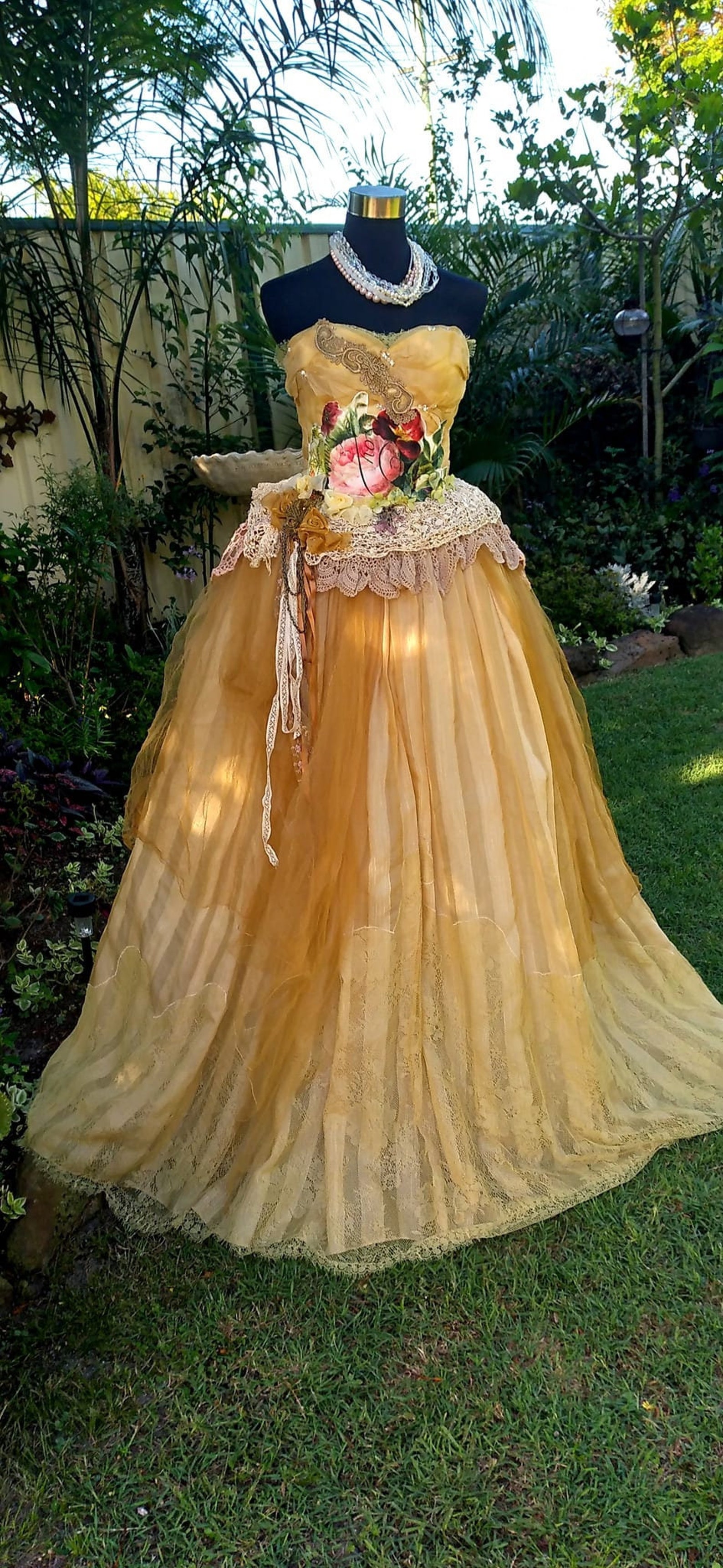 Fairytale Ballgown Bridal Wedding Gown Dress Gothic Goth Boho Bohemian ...