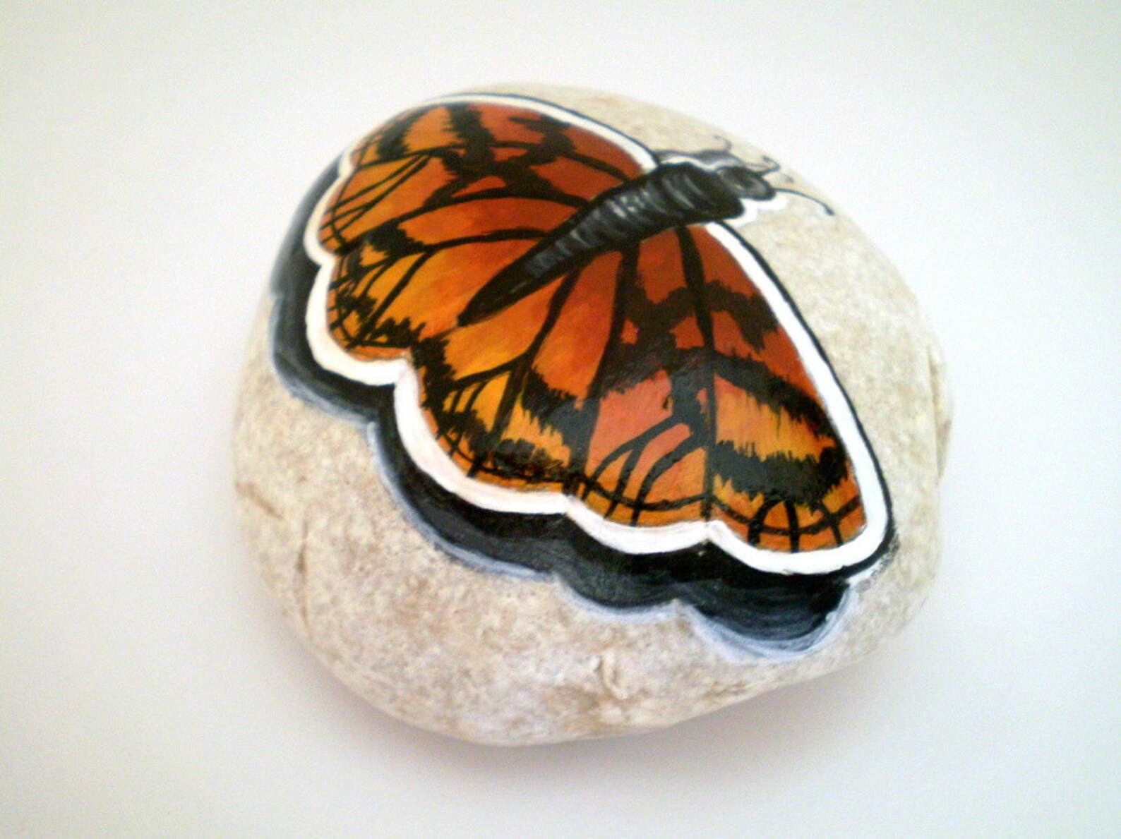 Monarch Butterfly Painted Rock Hand Painted Stone Decor - Etsy