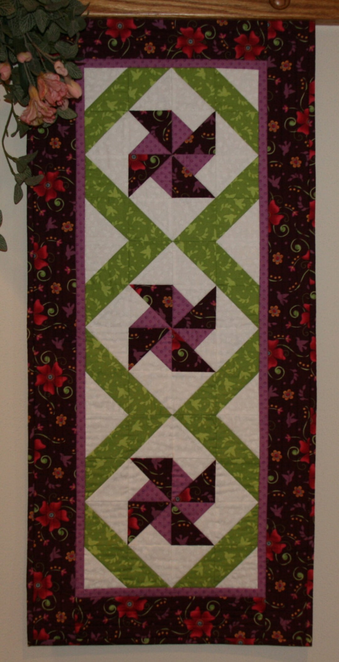 Pinwheel Spin Runner Kit and Pattern - Pieced and Quilted Table Runner ...