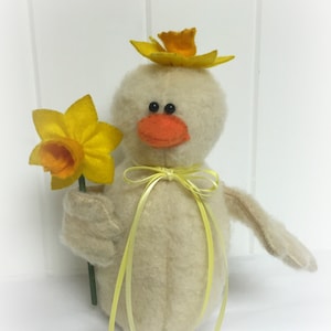 Handmade Spring Plush Easter Duck Decoration | Farmhouse Barnyard ...