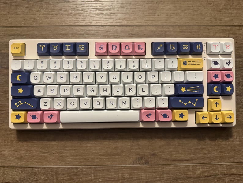 Custom Wireless Mechanical Keyboard – Zodiac Keycaps, "creamy Switches ...