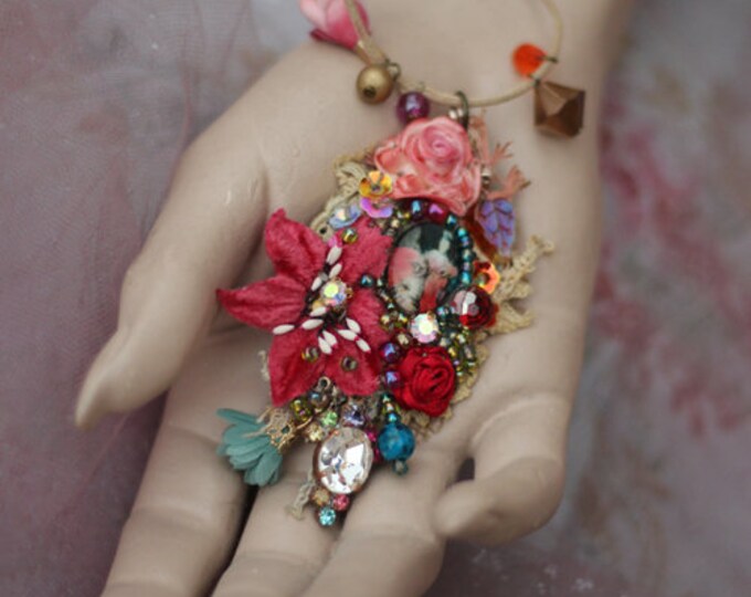 Rococo Inspired Embroidered Small Pendant Necklace Antique - Etsy