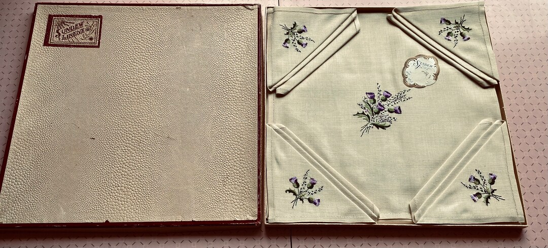 Vintage 1920s Sundew Embroidered Linen Bridge Set, Tablecloth and ...