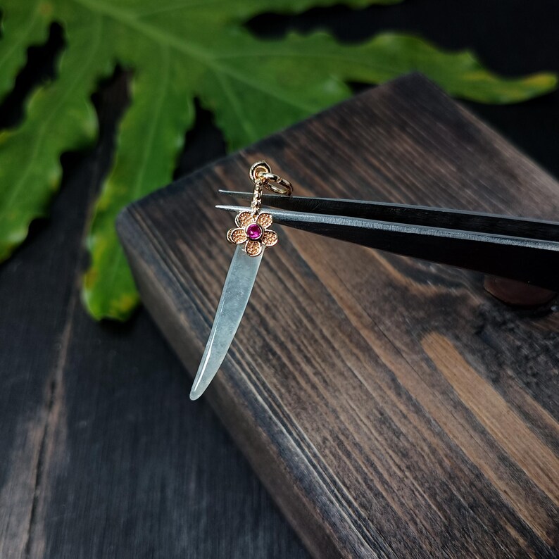 14K Gold White Jade Wolf Tooth Pendant | Talisman Jewelry - Etsy UK