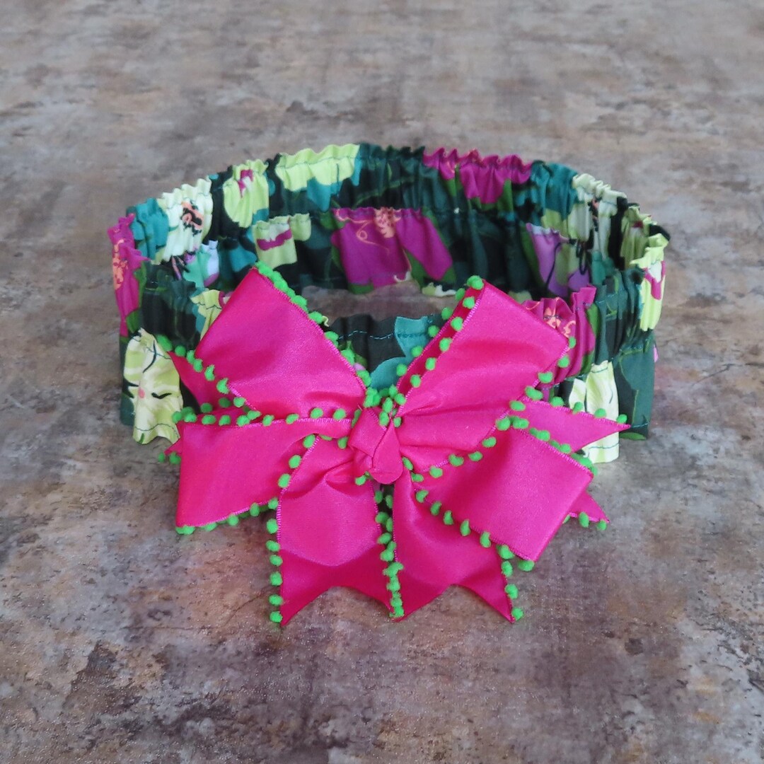 Rainforest Blooms Floral Dog Scrunchie Collar, Dog Ruffle Collar, With ...