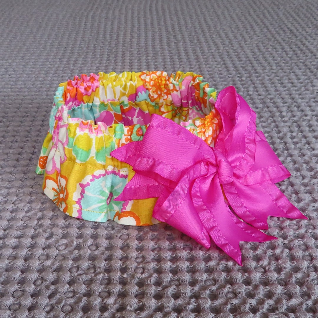 Abstract Mums Floral Dog Scrunchie Collar, Dog Ruffle Collar, With ...