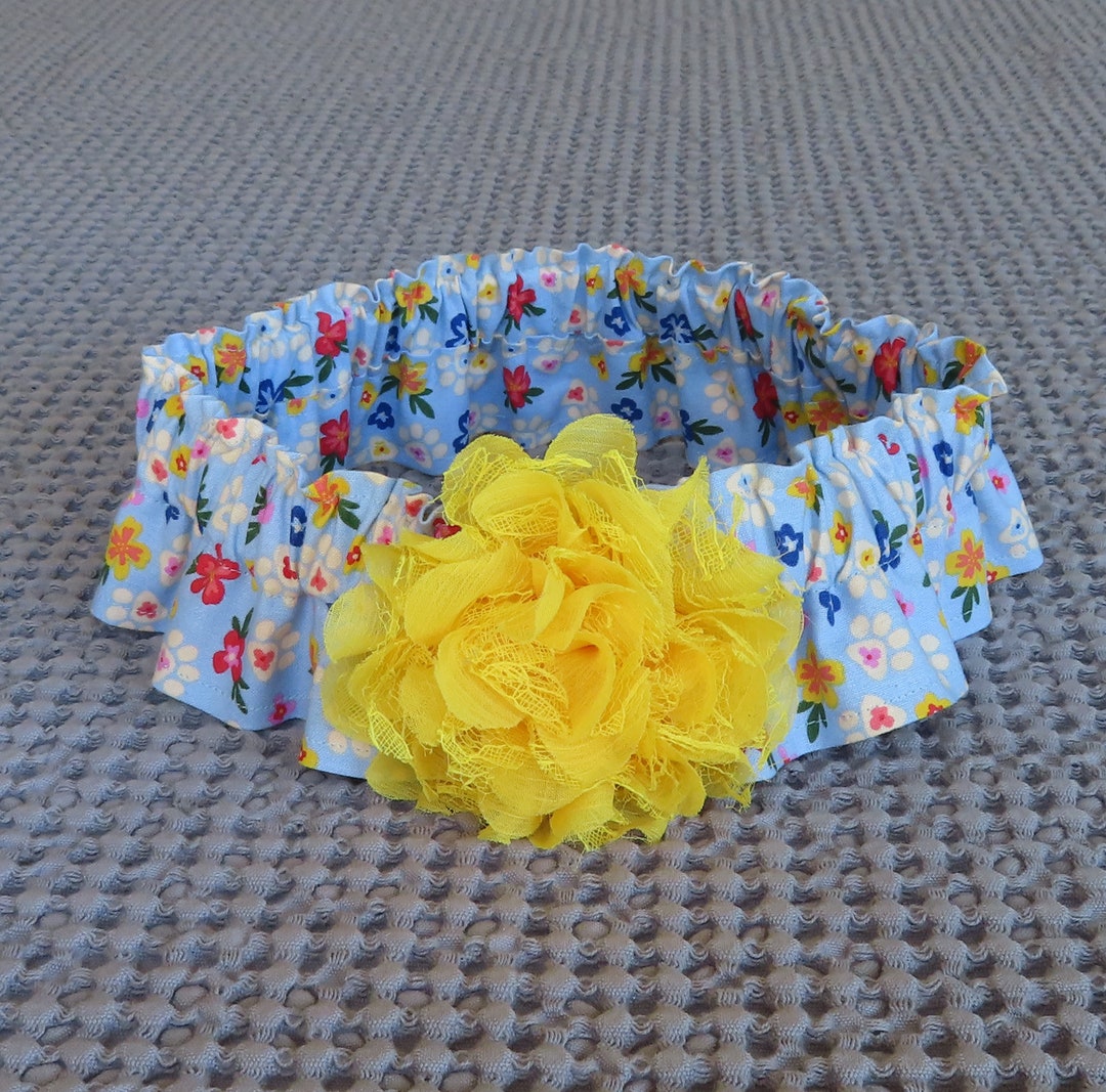 Tropical Paw Prints Dog Scrunchie Collar, Dog Ruffle Collar, With ...