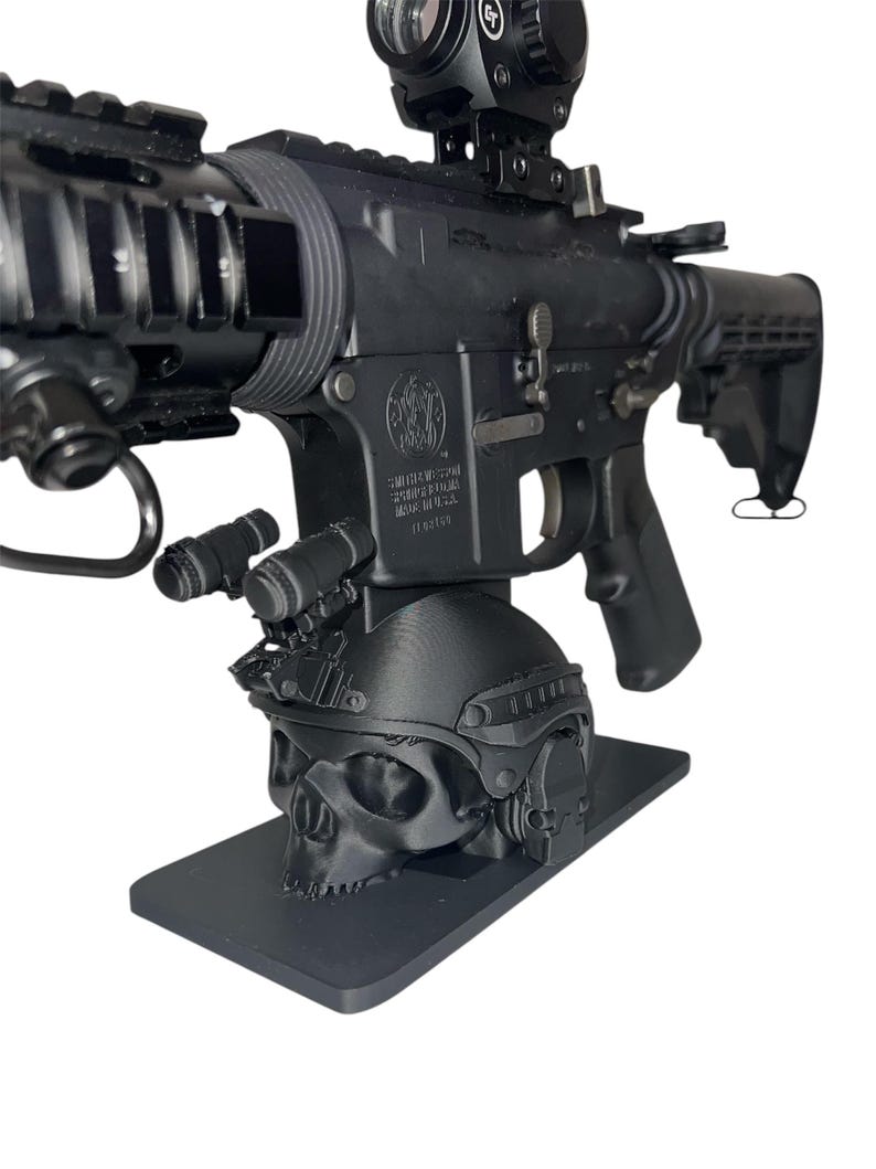 Tactical Skull Gun Stand AR-15 Display Mount 3D Printed Rifle Holder ...