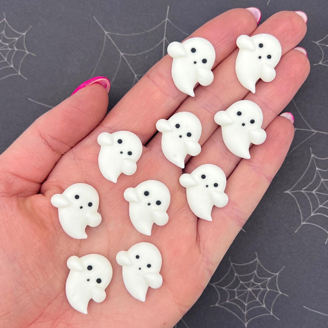 10 Small Icing Ghosts - Royal Icing Ghosts - Ghost Cupcake Toppers ...