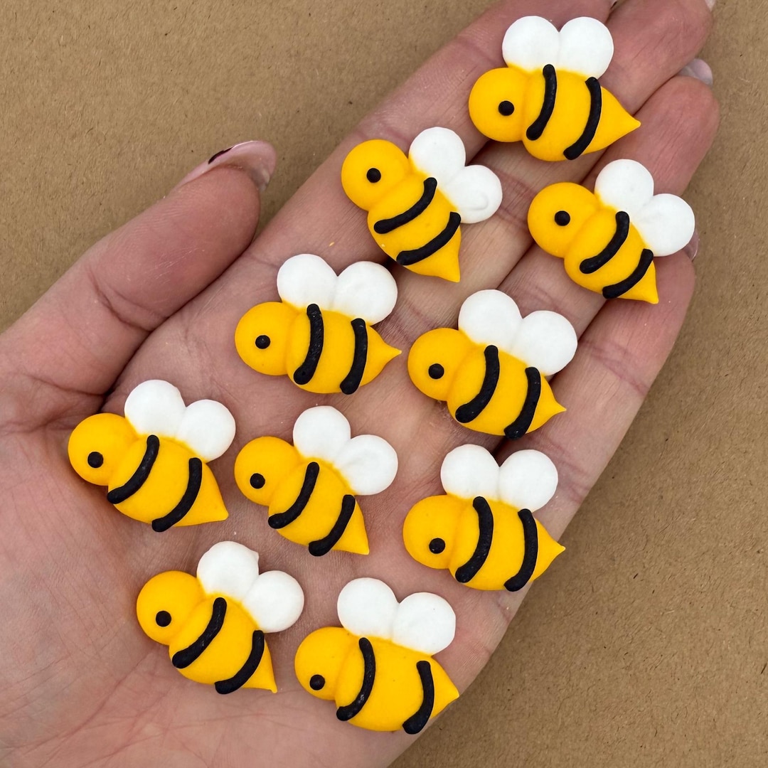 12 Jumbo Icing Bees - Bee Sprinkles - Royal Icing Bees - Mommy to Bee ...
