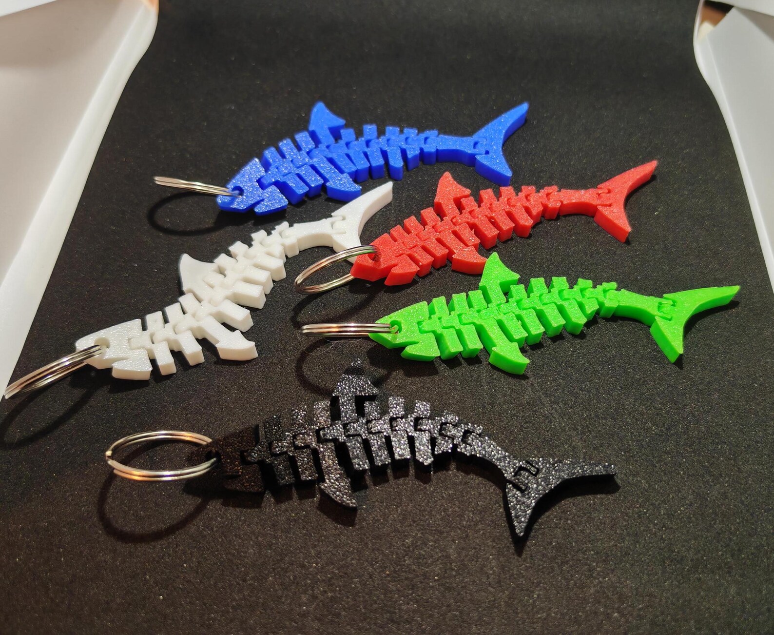 3D Printed Flexi Shark Skeleton Keychain PLA Keyring - Etsy