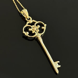 Vintage Key Necklace, Gold Skeleton Key Pendant, Elegant Key Charm ...