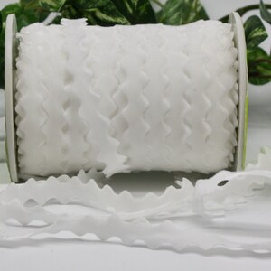 White Velvet Rick Rack Ribbon 3/8 Wide by the Yard - Etsy