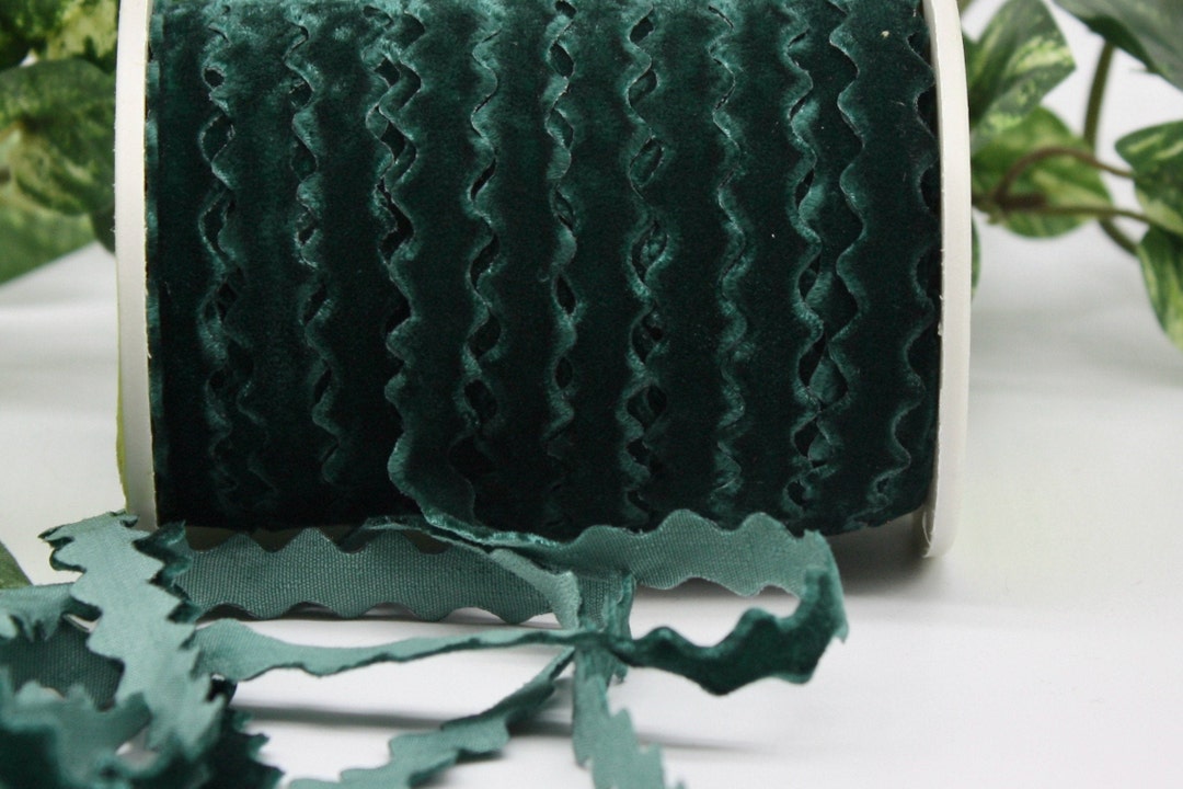Green Velvet Rick Rack Ribbon 3/8" Wide by the Yard, Velvet Ric Rac Tri ...