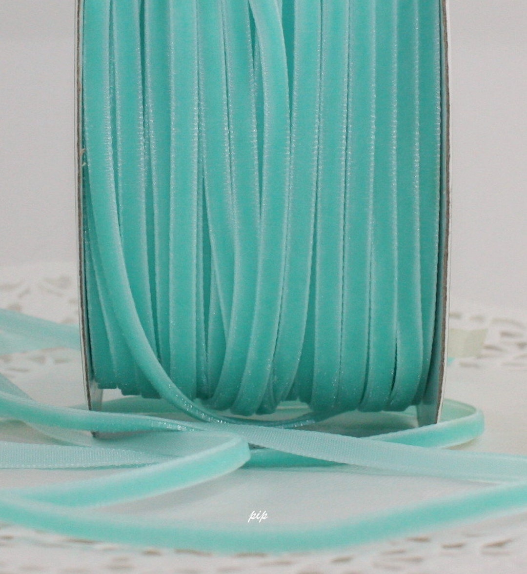 Robin Egg Blue Velvet 1/8 BY THE YARD, Narrow Velvet Ribbon - Etsy