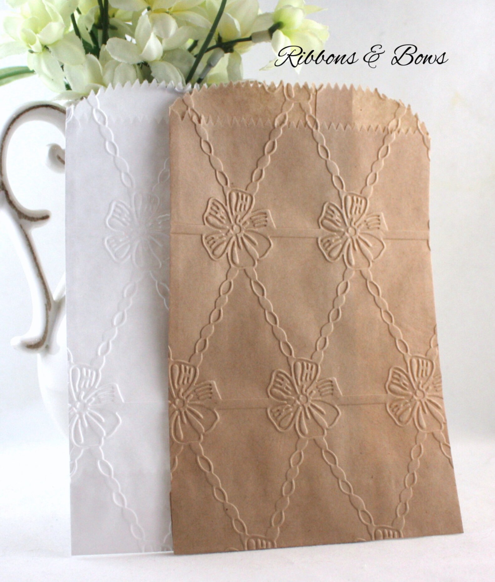 20 Holly Embossed Paper Bags Choice of Color/size - Etsy
