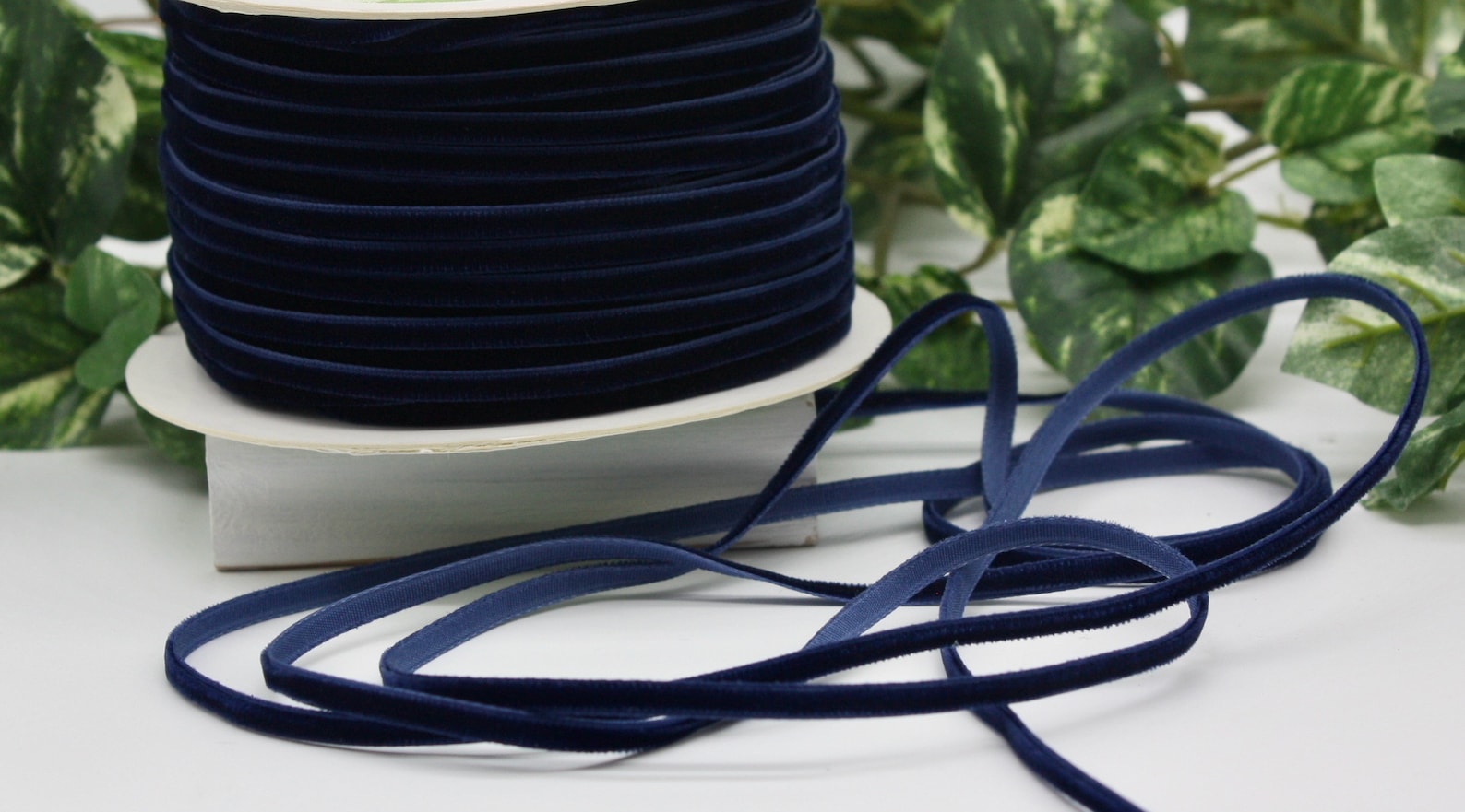 Navy Blue Velvet Ribbon 1/8 3.175mm Wide BY THE YARD - Etsy