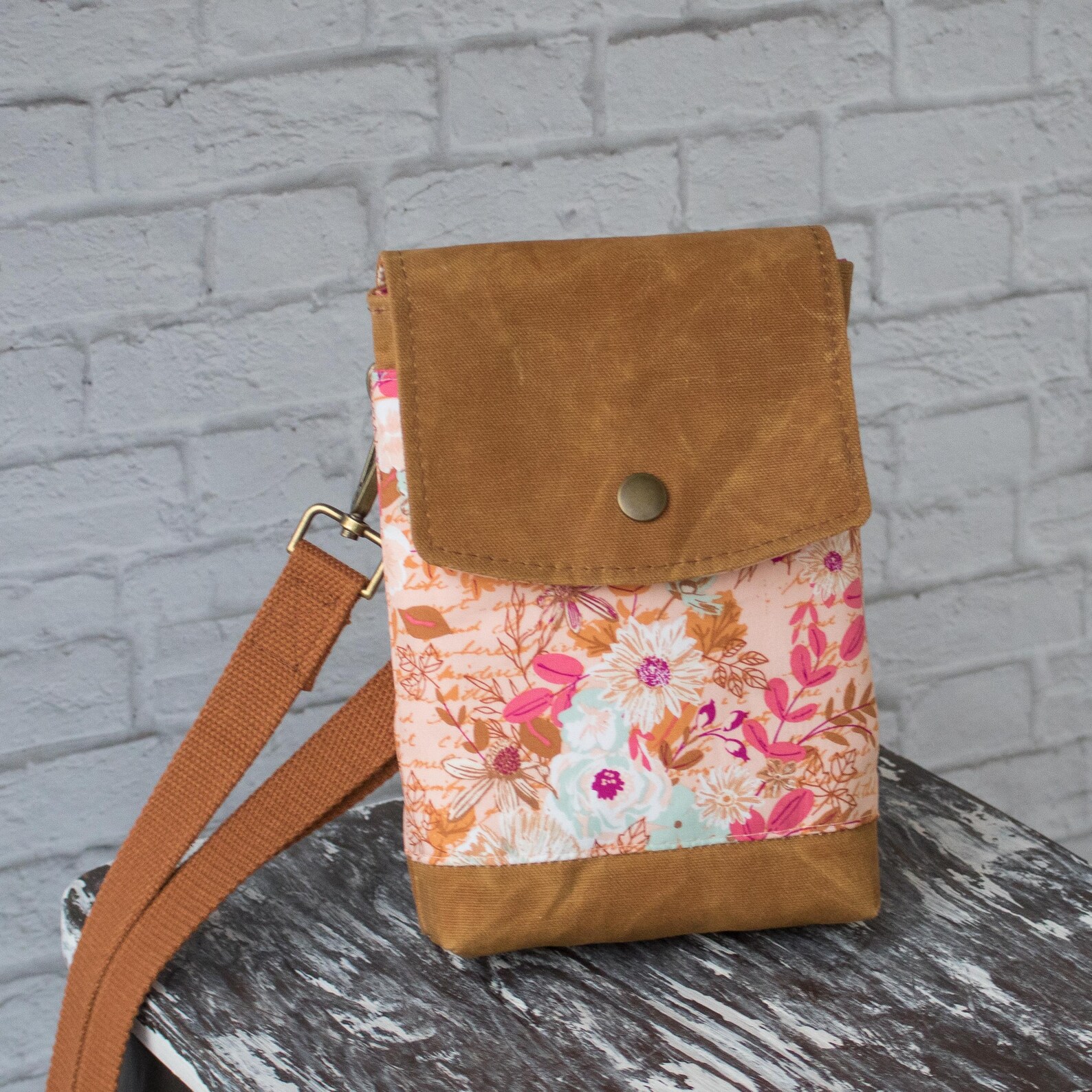 HANDMADE BAG Original Vignette Phone Crossbody Design Many Pockets ...