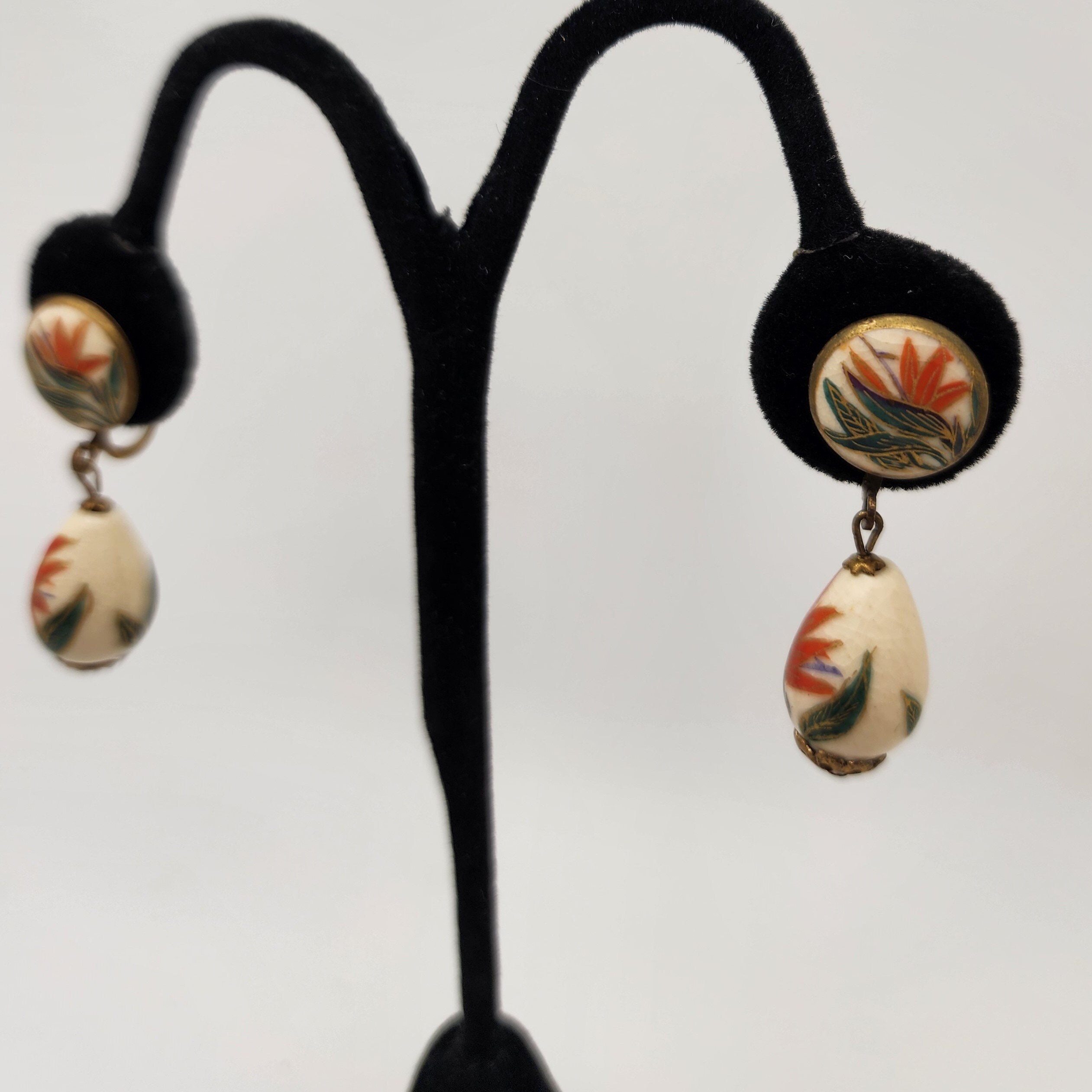 Wonderful Japanese Hand Painted Satsuma Porcelain Floral Drop Screw ...
