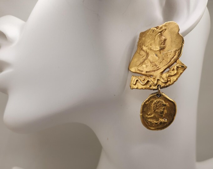 Rare Vintage Unsigned Greek Roman Soldier Coin Medallion Style Gold ...