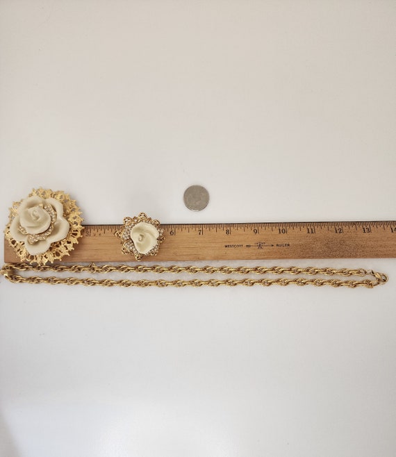 Rare Signed CRAFT Huge Dimensional Gold Tone White En… - Gem