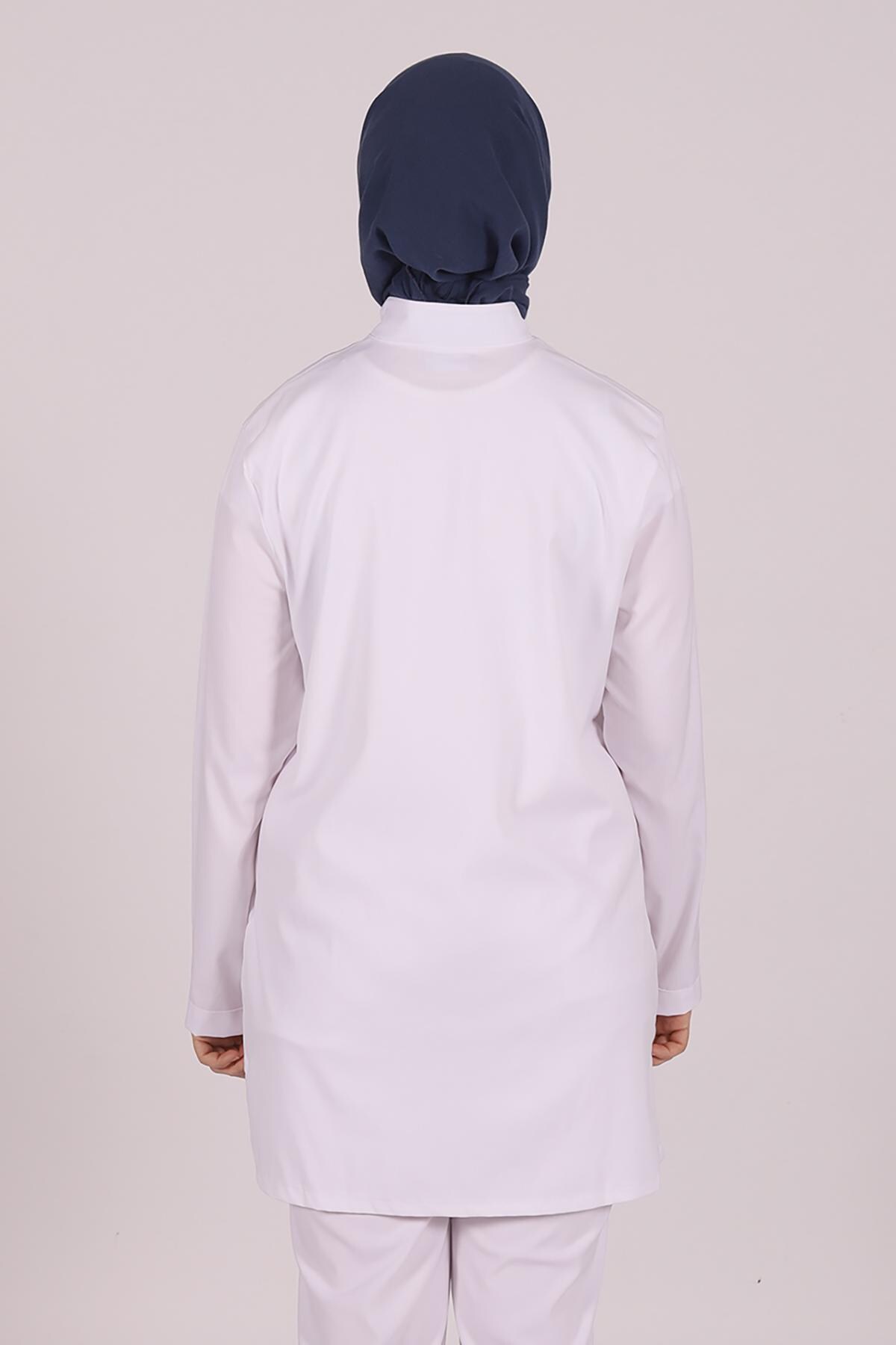 White Muslim Scrubs Set – 4 Way Stretch Hijab Nurse, Dentist ...