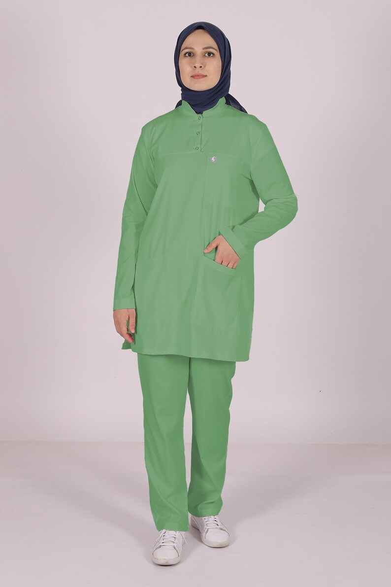 Sage Green Muslim Scrubs Set – 4 Way Stretch Hijab Nurse, Dentist ...