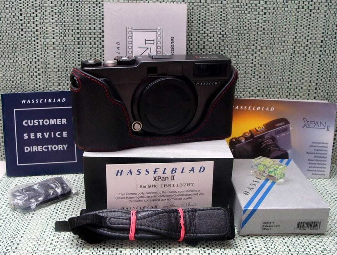 Hasselblad Hasselblad Xpan II Body Kit excellent Condition/accessory ...