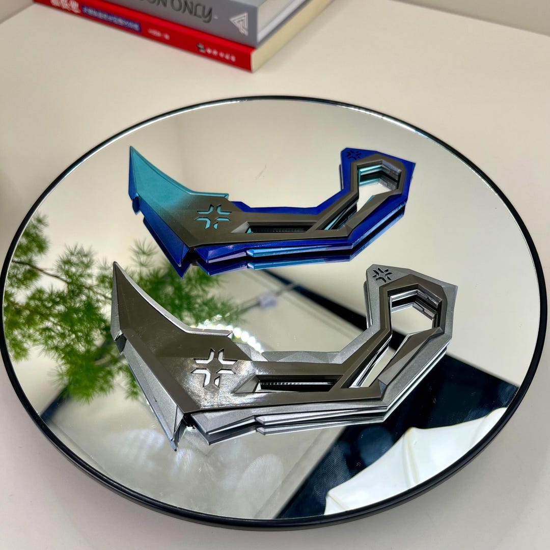 Valorant Vct Karambit Knife, Valorant Game Peripheral, Weapon Replica ...