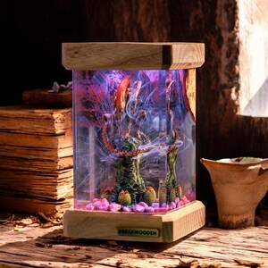 Alien Resin Lamp, Alien LED Night Light, Sci-fi Horror Desk Decor ...