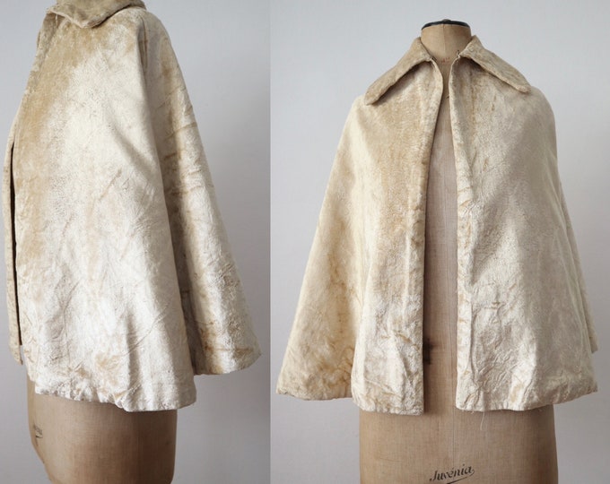 1930s French Cream Silk Velvet Cape Theatre Costume - Etsy