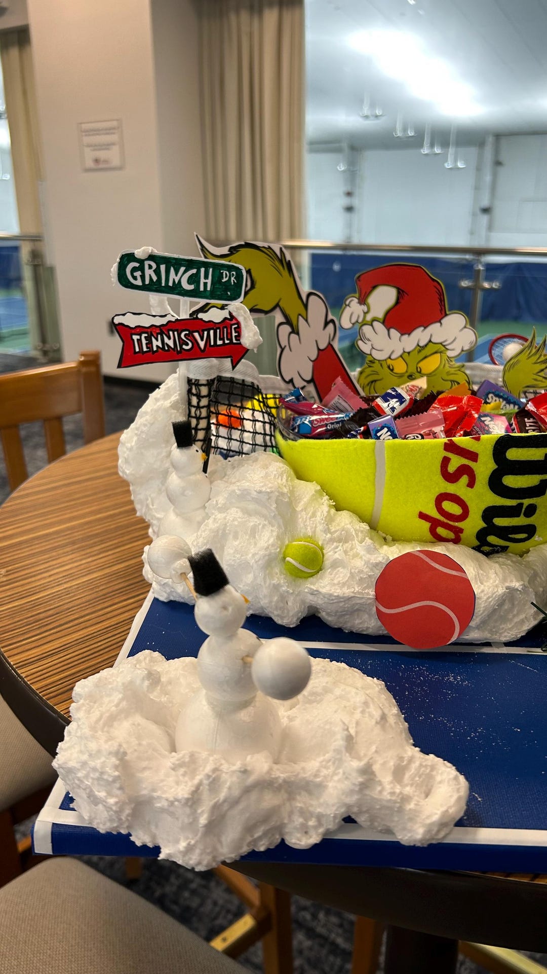 Grinch Tennis Candy Display - Etsy